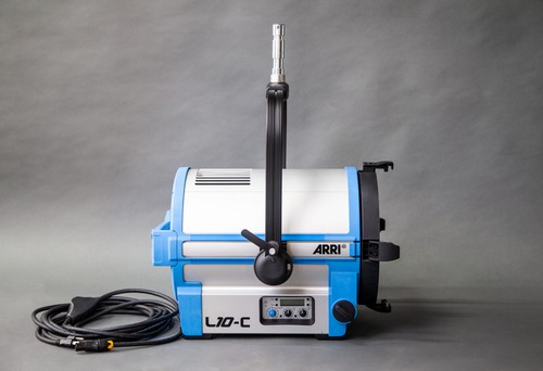 ARRI L10-C Fresnel Blue/Silver Light L10 C #7020 | eBay