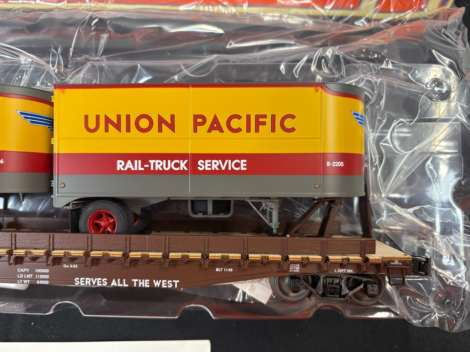Lionel No. 6-27519 - Union Pacific PS-4 Flatcar w/ Piggyback Trailers ...