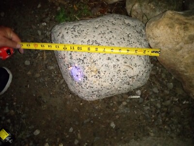 fluorescent sodalite, yooper light, all sizes from 150 lbs to .25 oz | eBay