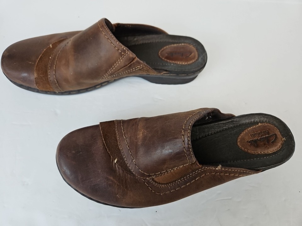 Women's Clarks Artisan Brown Leather Mules Clogs Slip On Shoes Size US ...