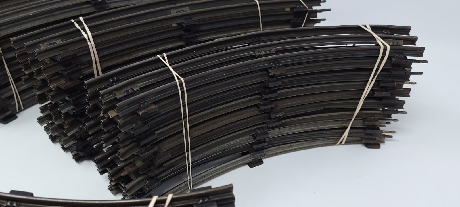 Lot of 48 Vintage Curved Curves Tracks Lionel Trains O-27 027 Gauge | eBay