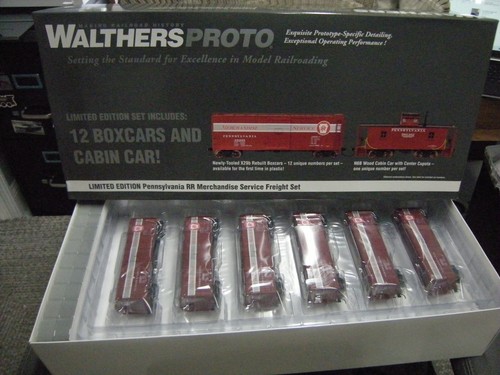 Walthers Proto HO PRR Merchandise Service 12-car Box Car Set + Cabin ...