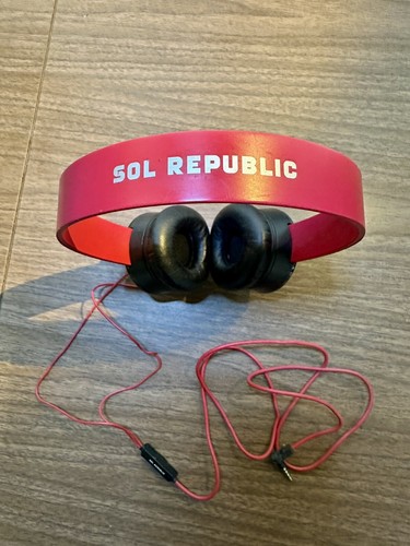 SOL Republic V8 Headphones Wired Red w/ Original Audio Cable 3.5mm Jack ...