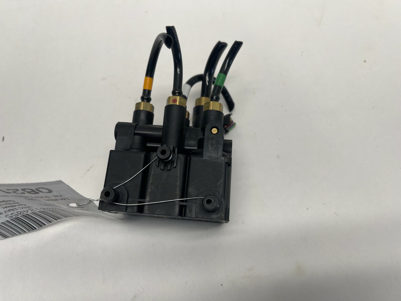 14-18 LAND RANGE ROVER SPORT AIR SUSPENSION VALVE BLOCK OEM LR037082 ...