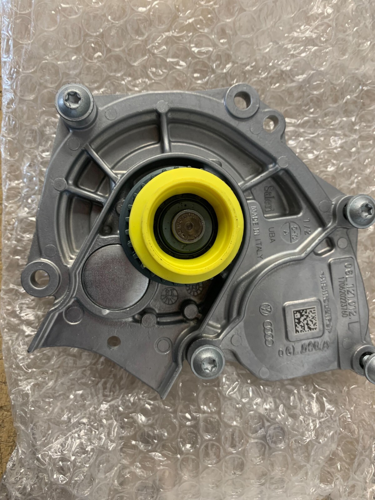GENUINE VOLKSWAGEN AUDI WATER PUMP 06L121012L | eBay UK