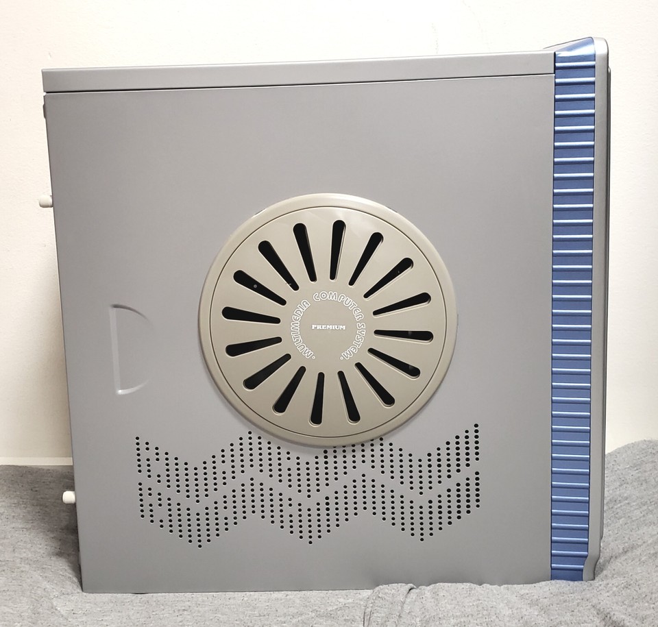 NEW IN BOX VINTAGE ATX TOWER PC CASE: blue silver retro sleeper AGM ...