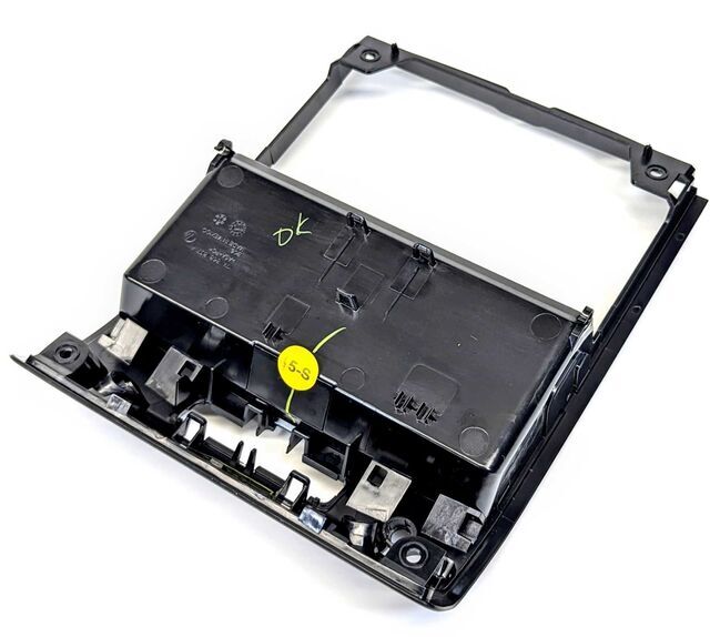 VW 17A868837A82V Jetta & GLI Overhead Console/Sunglasses Tray 2019 & Up ...