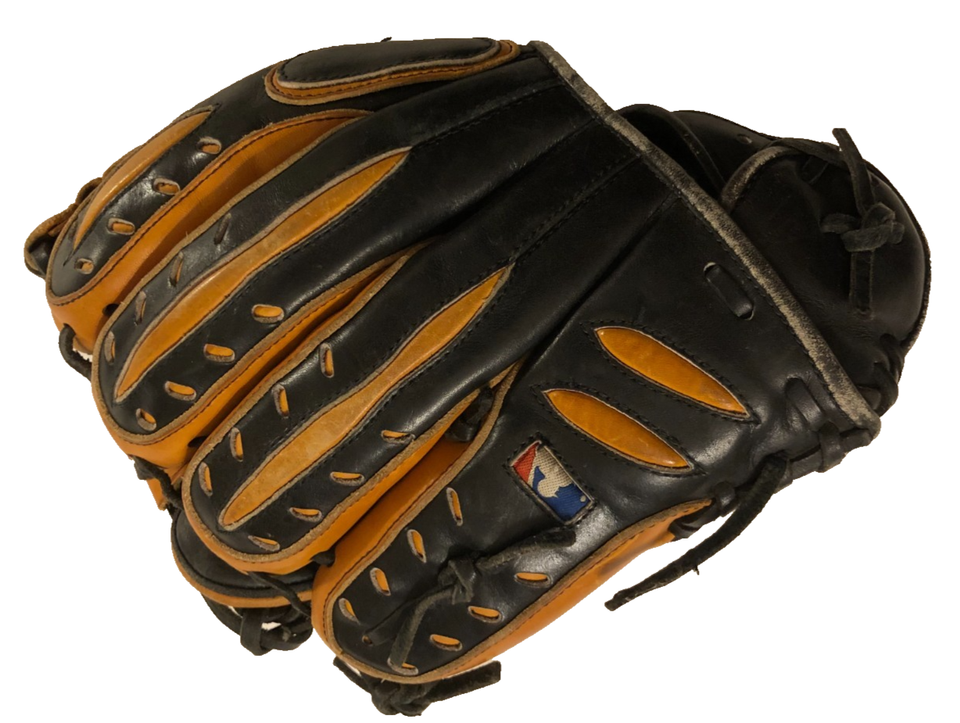 Wilson A3000 x 1 Exo Tech Boys Right-Handed 10.75" Baseball Leather ...