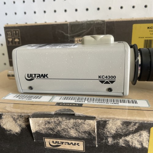 ULTRAK KC4300 CCD B/W 24V 60Hz 3.5W Security Camera W/ 2.8mm F1.4 Lens ...
