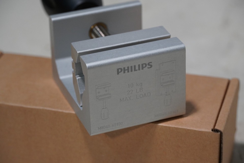 Philips M8040-60100 Universal Mounting Clamp for IntelliVue modules FMS ...