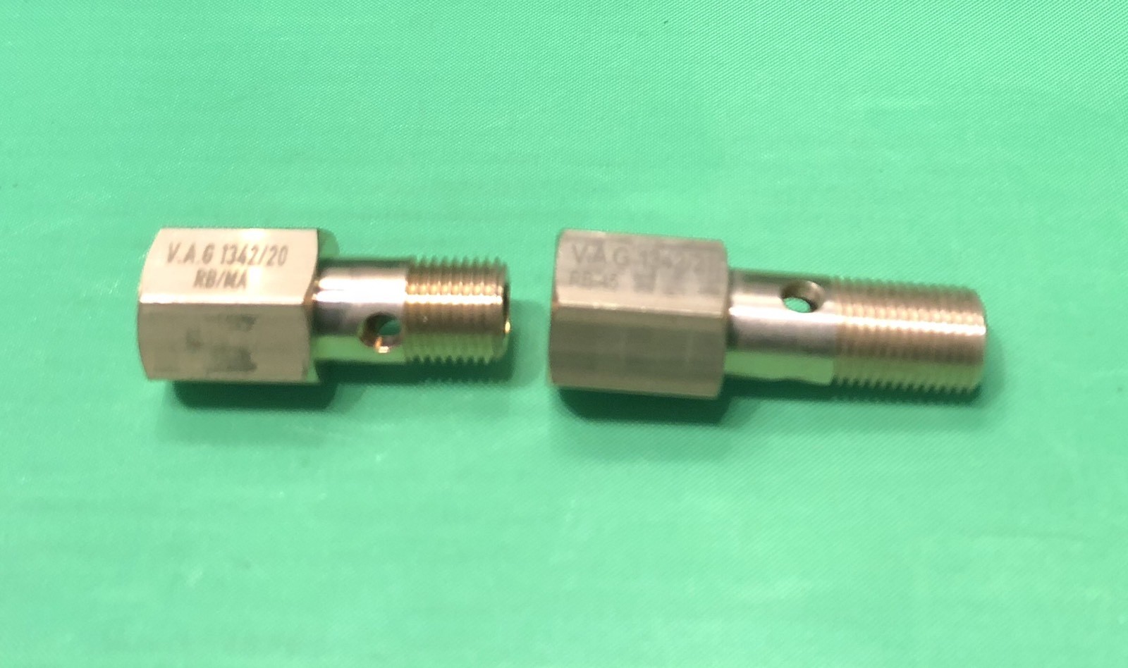 VW Audi 2.7l 3.0l TDI Engine Oil Pressure Adapters VAG1342/20 VAG1342 ...