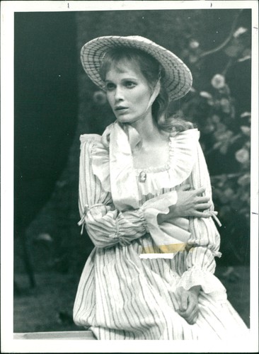 Mia Farrow as Ann Lette - Vintage Photograph 1014602 | eBay