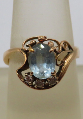 LOVELY 14K YELLOW GOLD RING w 1.15ct AQUAMARINE & 3 RBC DIAMONDS - SIZE ...
