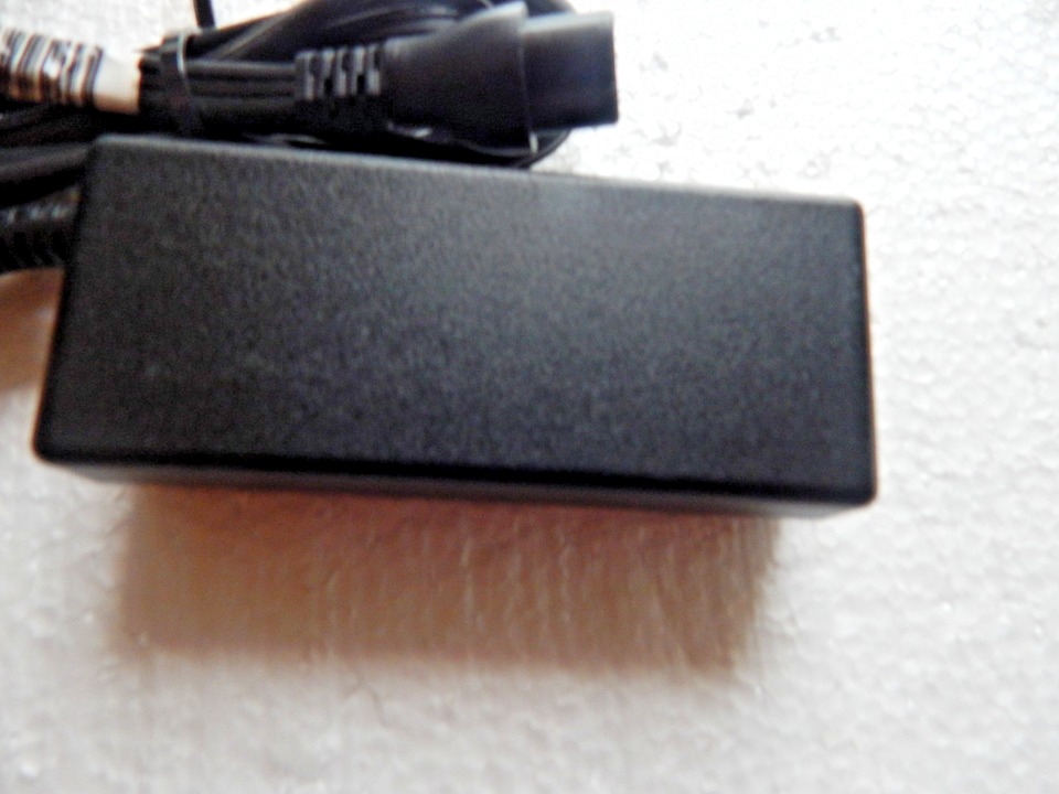 OEM HP 65W Power AC Adapter Part No 67774-003 69370711-001 | eBay
