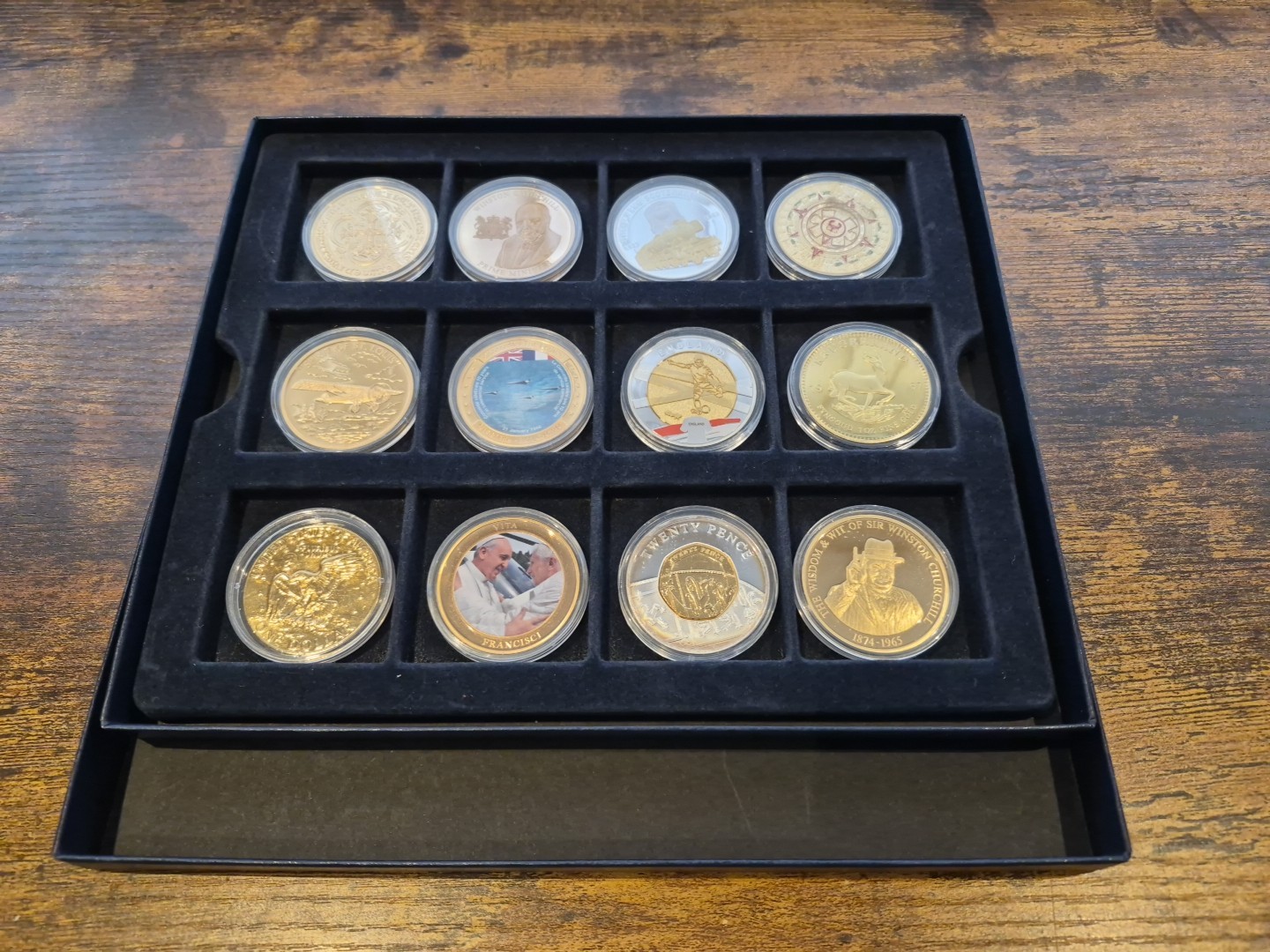 12 x 40mm Commemorative Coins + Display Box Mixed Lot LOT 1 | eBay UK