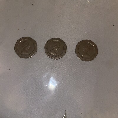 **Genuine & Extremely Rare** 1982 20p Coin. Original First Year Mint ...