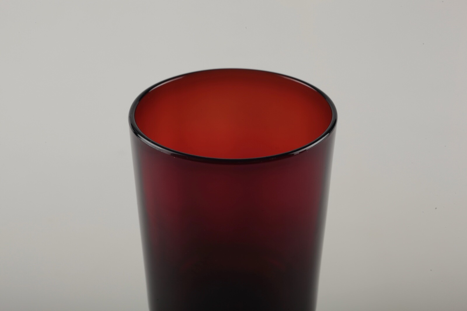 1 (von 8) Weinglas rot luminarc France Weißweinglas Wasserglas 10,5 cm ...