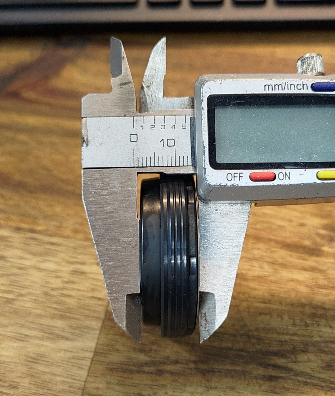 GENUINE Toyota Hilux D4D KUN26 1KD-FTV 1KD Injector Seal Rocker Cover ...