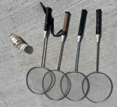 Vintage Set of Four (4) Metal Badminton Racquets with Shuttlecocks | eBay