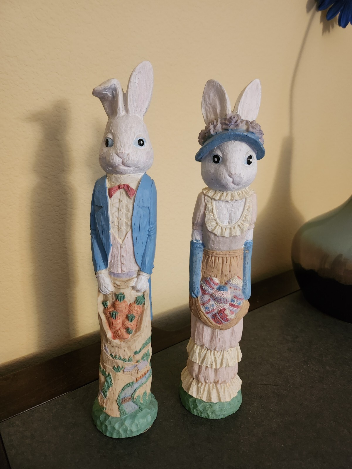 Vintage Bunny Rabbits Tall Pencil Skinny Figurines Set of 2 Easter ...