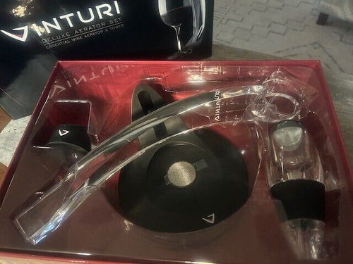 Vinturi Deluxe Aerator Set Essential Red Wine Aerator & Tower Carbon ...