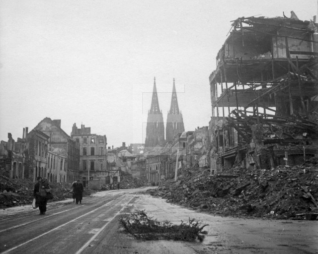 Cologne Cathedral Germany Ww2 Cologne Cathedral, Germany, April 1945