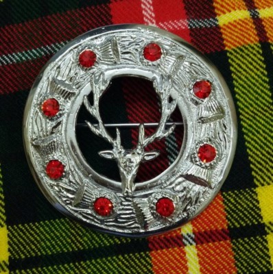 Scottish Kilt Fly Plaid Brooch Stag Head Chrome Finish/Pin Brooches Red ...