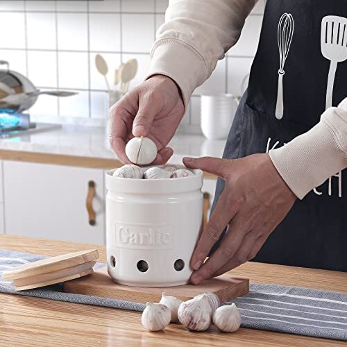 Large Garlic Keeper with Wooden Lid, Ceramic Garlic Holder Storage ...