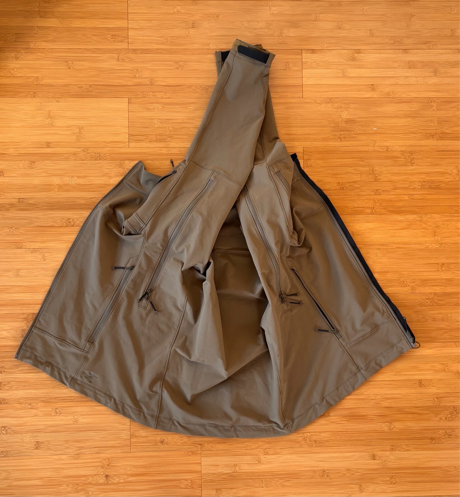 Arc'teryx LEAF Drac Jacket Crocodile (similar to Kahki) - Men's Medium ...