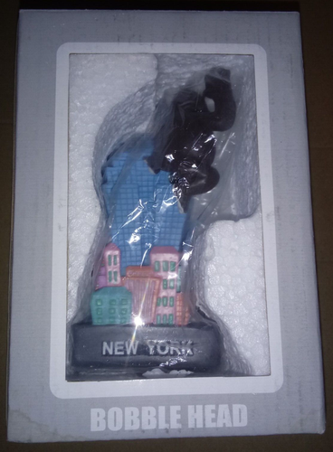 Jay Joshua, NY King Kong Empire State Building Skyscraper Bobblehead ...