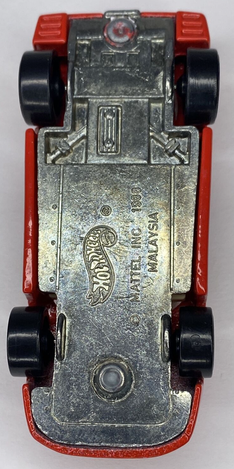 Hot Wheels 1980 Old #5 Red Fire Engine / Hot Wheels 1988 Red Ferrari 40 ...