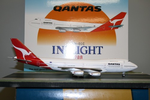 BOEING 747-200 QANTAS REG VH-ECC WITH STAND - INFLIGHT 200 IF742QF0522 ...