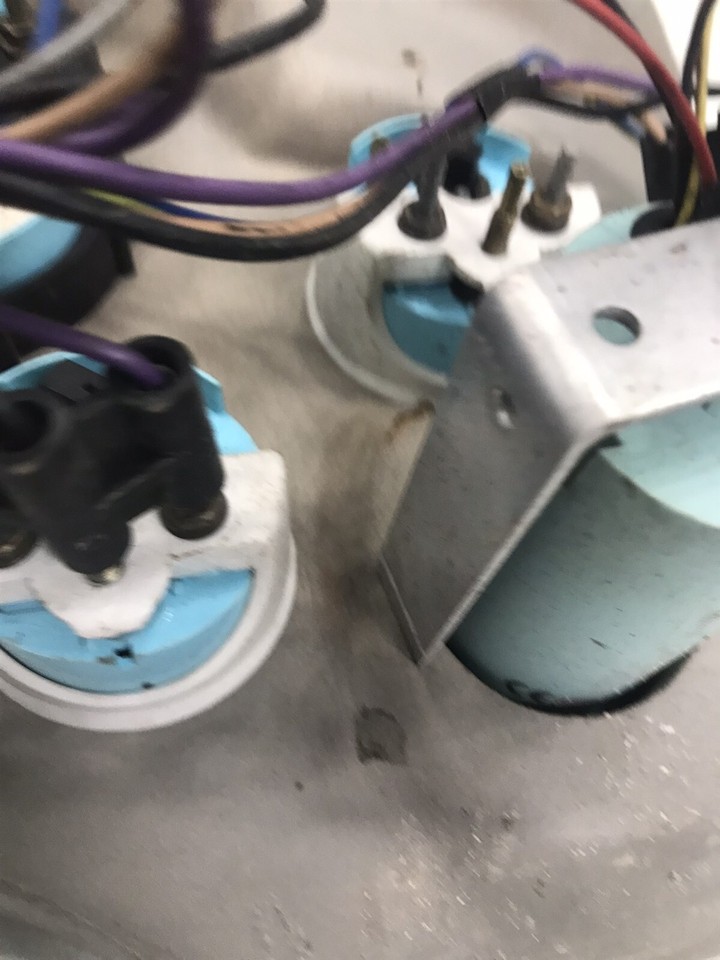 1998 Maxum 2000 SRI Boat Dash Gauges Gauge Panel Speedometer Tachometer