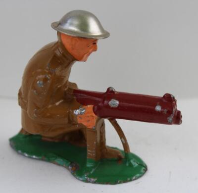 BARCLAY Kneeling Machine Gunner B9 SS Tin Helmet Dimestore Original ...