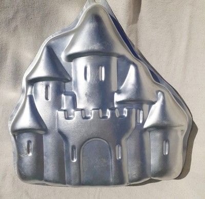 Wilton 1998 Enchanted Castle Aluminum Princess Cake Pan 2105-2031 | eBay