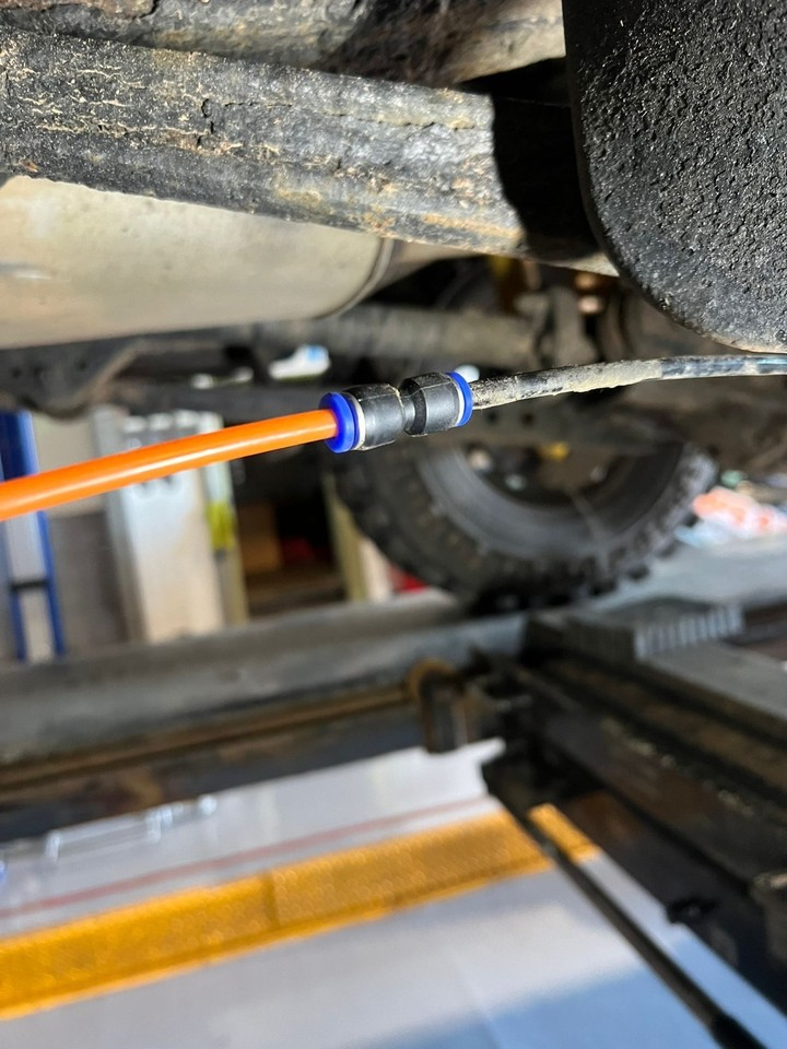 Defender TD5 Discovery 2 Diff Gearbox Breather Wading Extension Kit ...