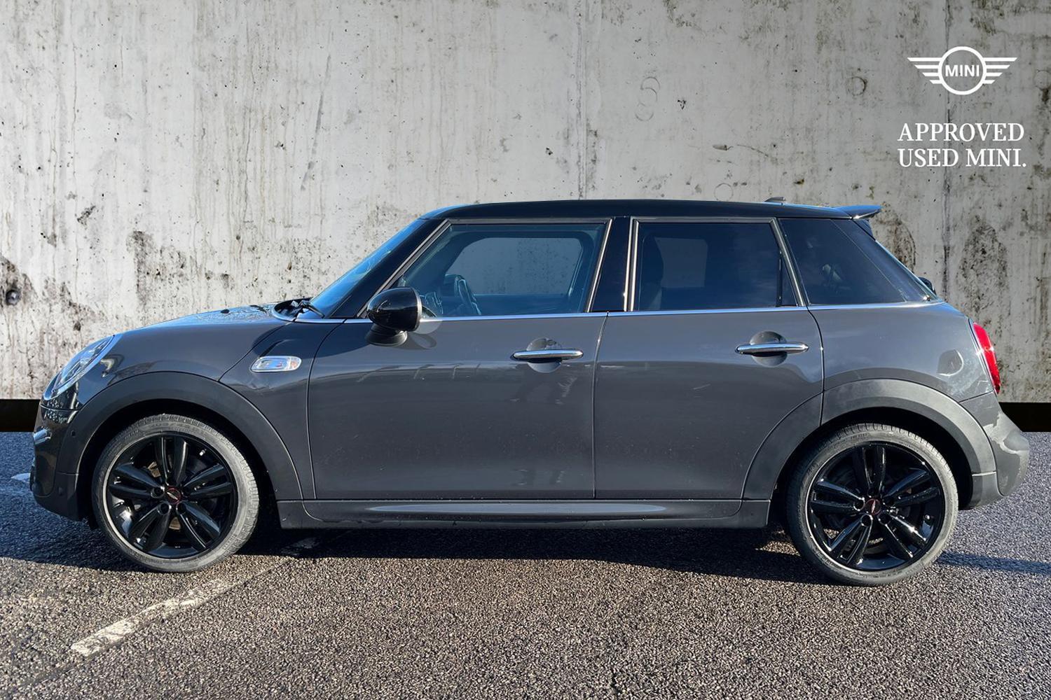 2020 MINI HATCHBACK 5-Door Hatch Cooper S Sport Auto Hatchback Petrol ...