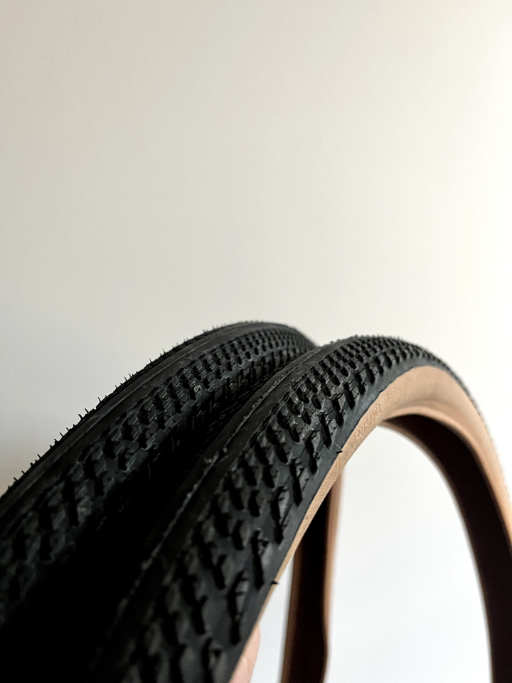 Pair of Specialized Pathfinder TLR 700x40 Tubeless Gravel Tires | eBay