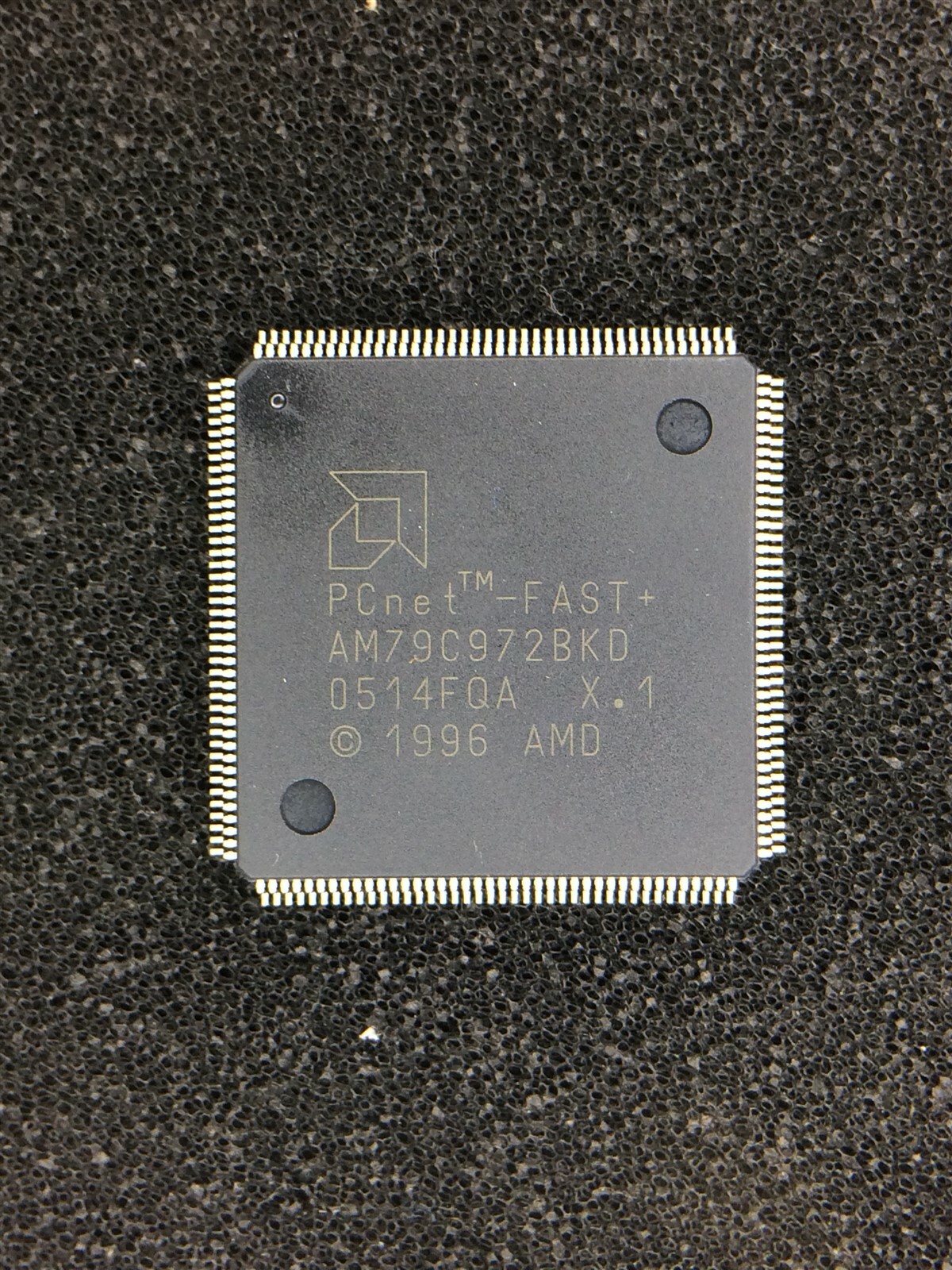 AM79C972BKD/W AMD IC Ethernet CTLR 10Mbps/100Mbps 160-PQFP ROHS 2 UNITS ...