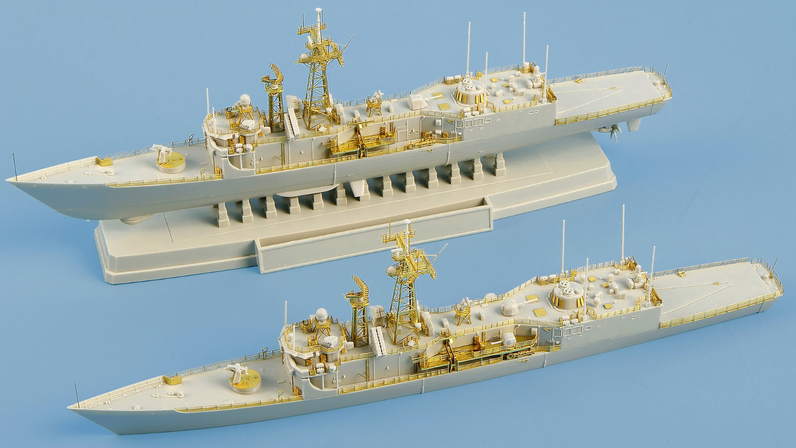 AFV Club 1/700 AG-35066 Photo-Etched Kit for ROCN Cheng Kung Class ...