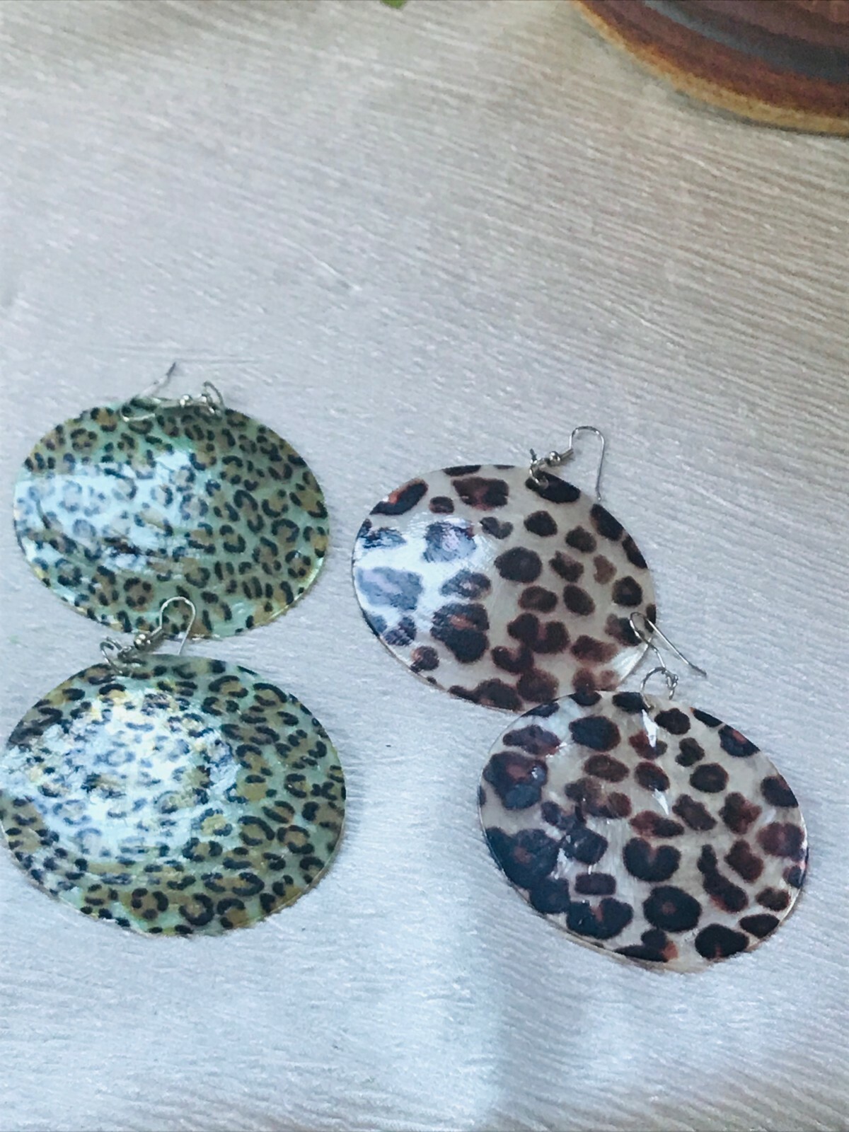 Estate Lot of 2 Large Round Lightweight Animal Print Shell Circle ...