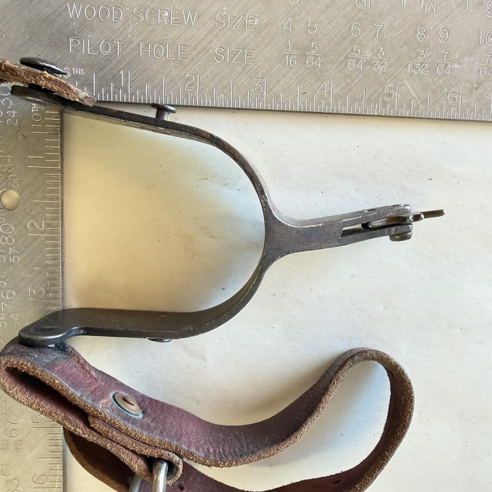 VINTAGE WESTERN COWBOY SPURS marked USA -Some rust - good leather | eBay
