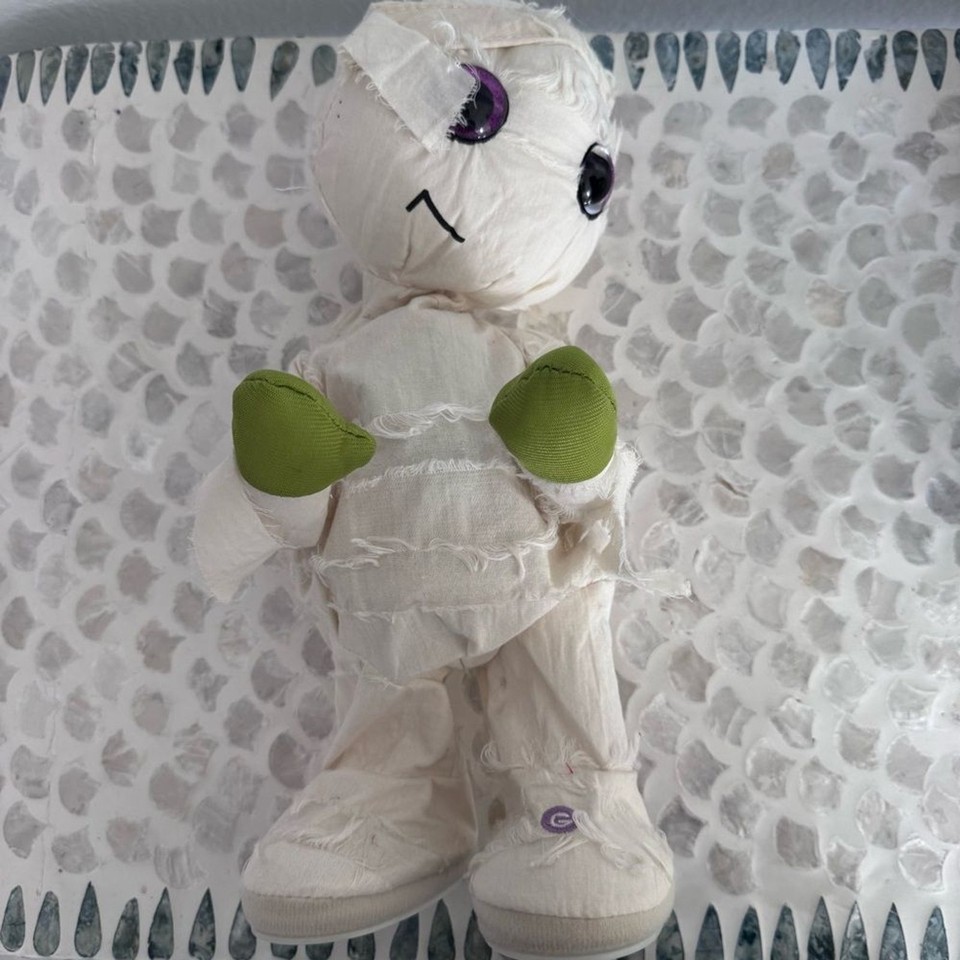 Gemmy Dancing Animated Mummy Michael Jackson “Thriller” Halloween Works ...