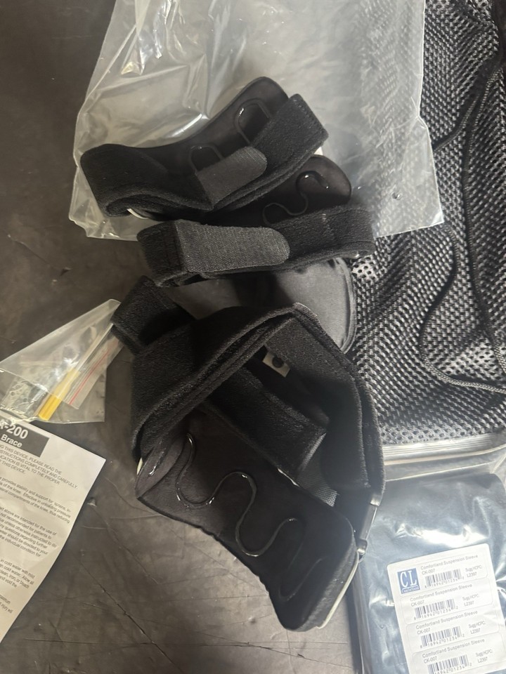 COMFORTLAND OA-200 R Knee Brace for RIGHT Knee + Suspension Sleeve CK ...