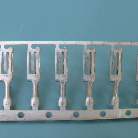 DELPHI 12089649 Qty of 500 per Lot TERM 18-20 F M/P 100 STRA | eBay