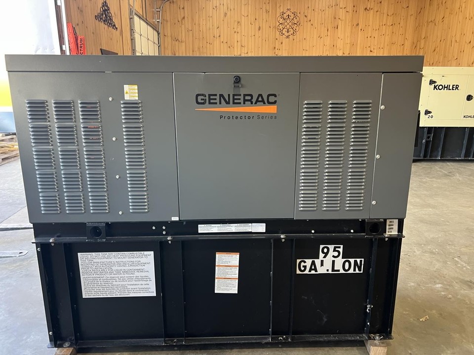 __15 kW Generac Diesel Commerical Genset, Year - 2021, 4 Hours, with ...