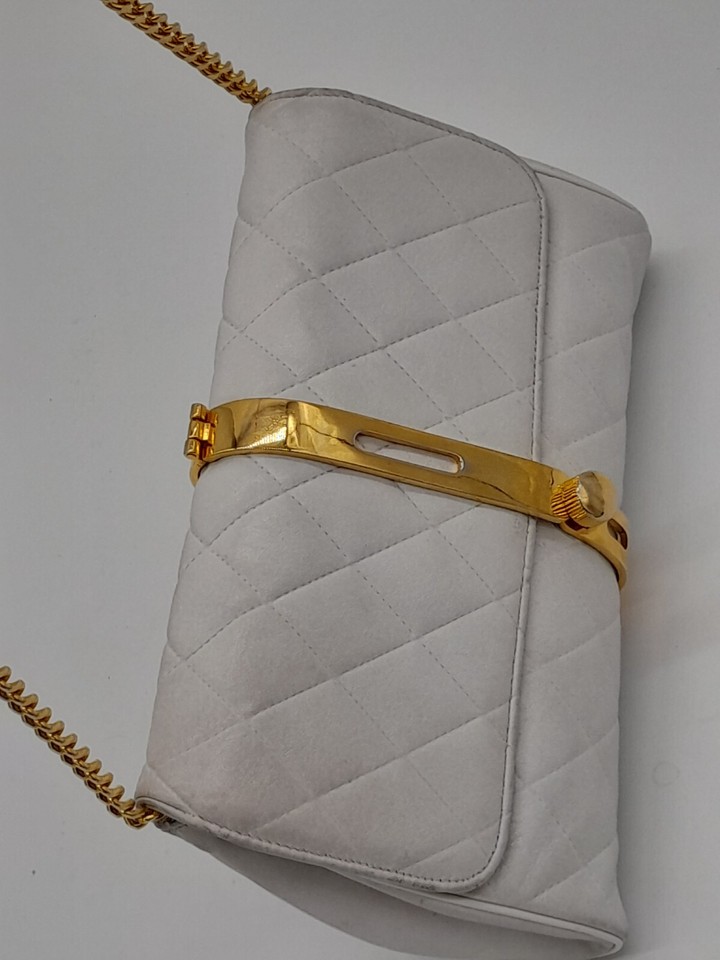 Vintage Susan Gail all leather white quilted small evening clutch Nice ...