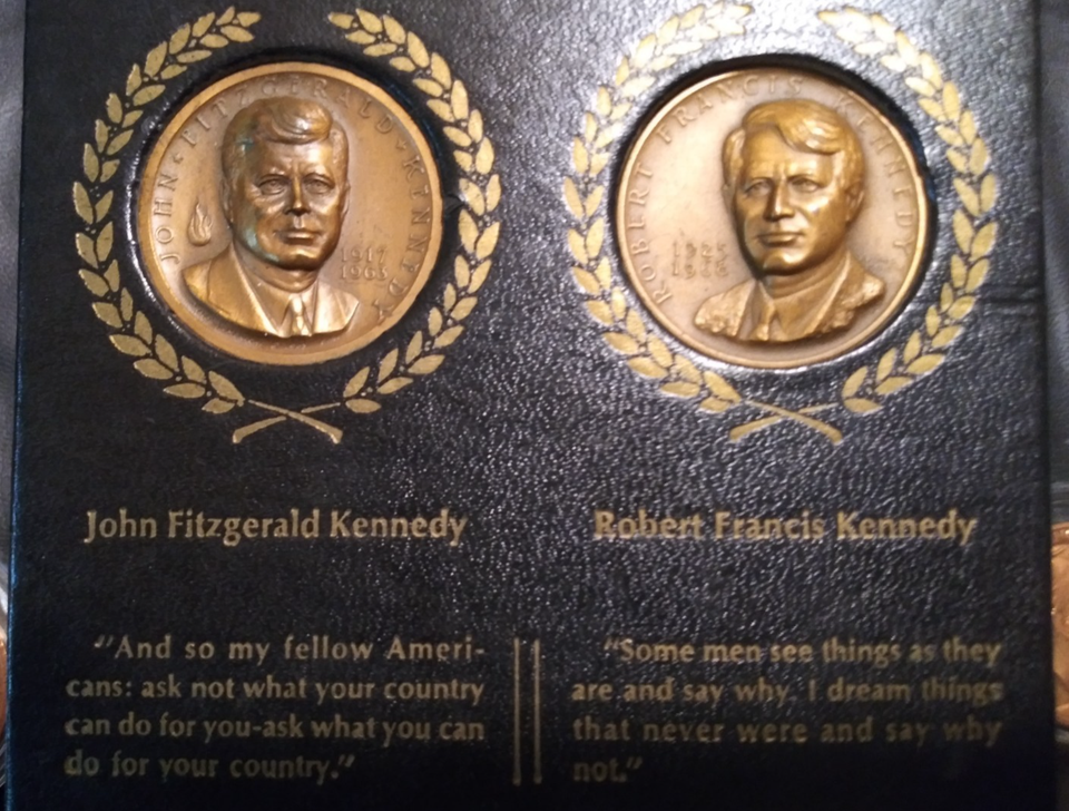 Vintage JOHN F. & Robert F. Kennedy Commemorative Coin Bundle #1 ...