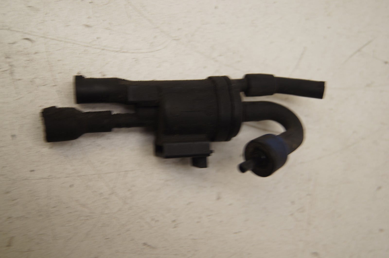 1999 MERCEDES W163 ML320 CHANGE OVER VALVE SOLENOID AIR VACUUM VALVE ...