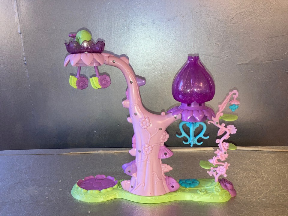 My Little Pony Twist & Style Petal Parlor playset MLP G3 Zipzee breezie ...